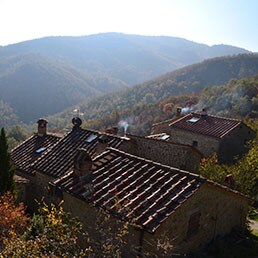 Vivere in campagna / L'ecovillaggio di Upacchi