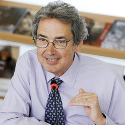 Bernabè: «Meno costi e debito in calo per Telecom. Regole per Google e ...